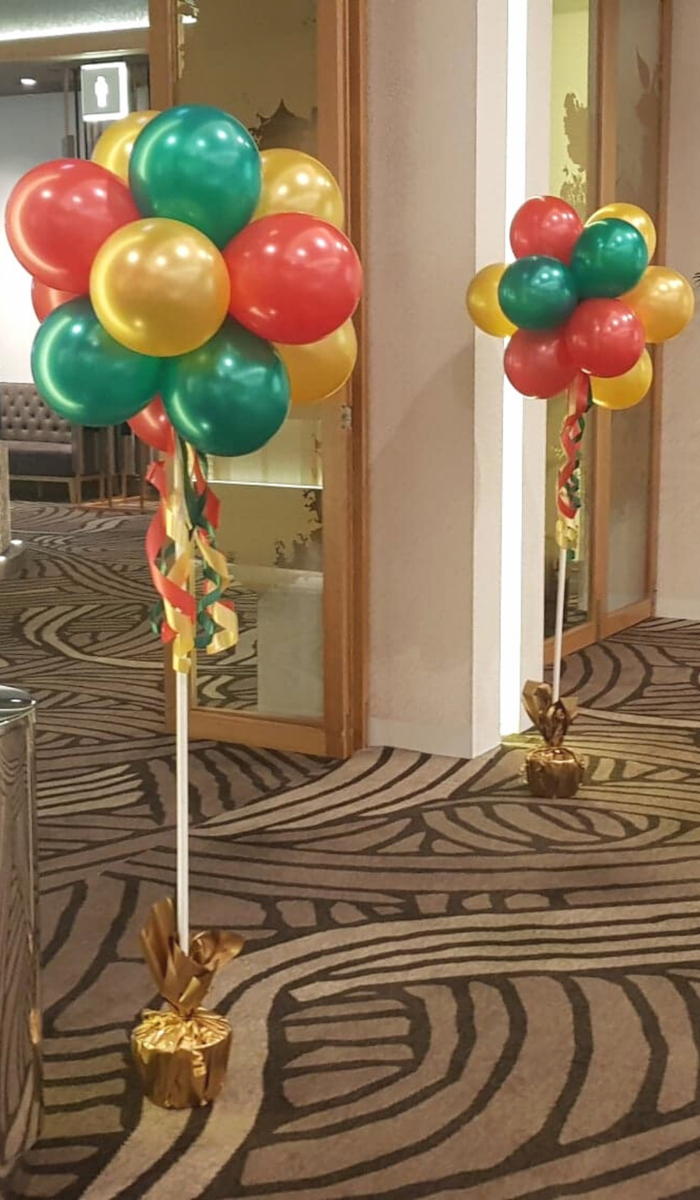 Topiary Tree- Large Air Filled – The Balloon Studio